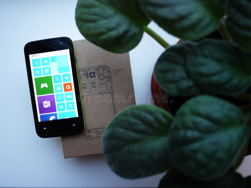 Smartphone Display of Different Size. Various Sizes of Mobile Phone ...