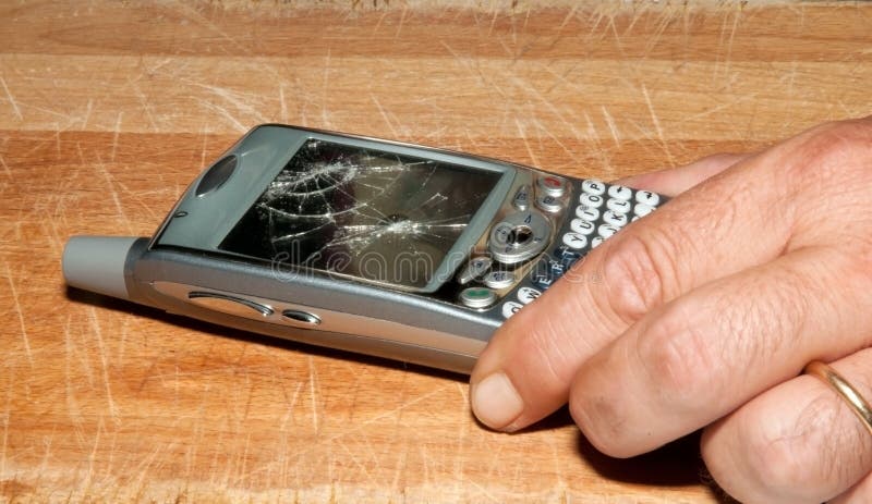 Smartphone - Teléfono Celular Roto Foto de archivo - Imagen de bolsillo ...
