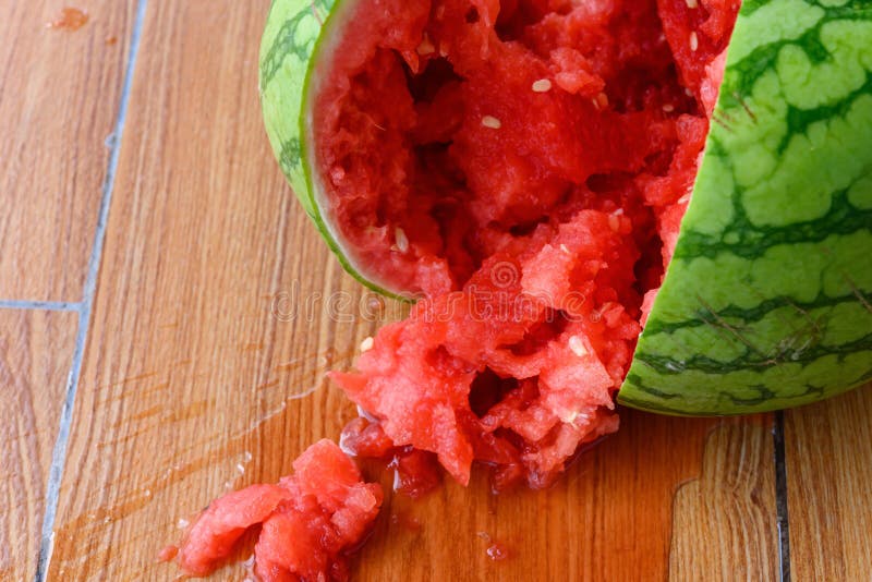 Smashed Watermelon Clipart Stock Photos - Free & Royalty-Free Stock ...