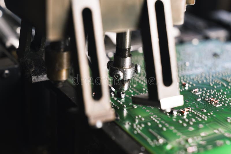 SMD Surface-mount Device Working on Printed Circuit Board PCB Mounting ...