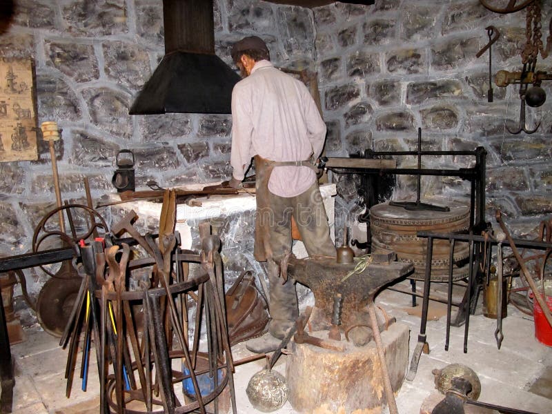 Smid redactionele stock foto. Image of werk, erfenis - 61185943