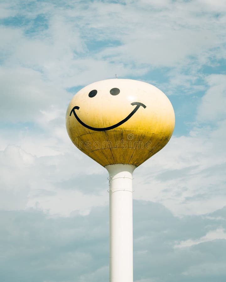 Smiley Water Drop. Vector Icon Stock Vector - Illustration of eyes ...