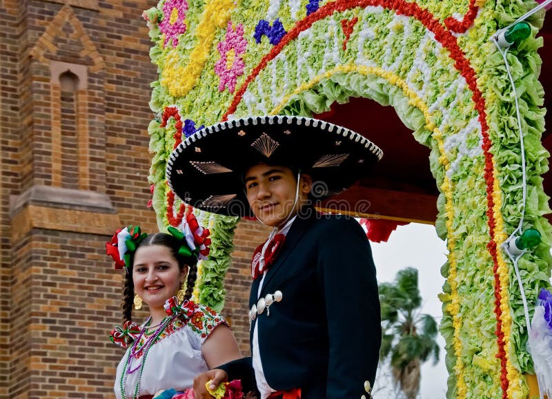 Smiling Girls on Parade Float Editorial Photography - Image of event ...