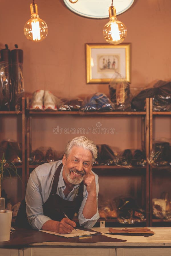 Elderly Shoemaker Makes Artisan Shoes Stock Photo - Image of sewing ...