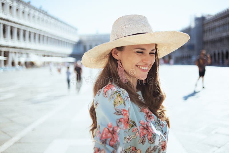 Smiling Elegant Woman in Floral Dress with Hat Stock Photo - Image of ... Smiling Elegant Woman in Floral Dress with Hat Stock Photo - Image of ...