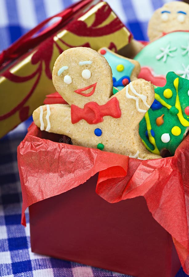Smiling Gingerbread Man Cookies Stock Photo - Image of christmas ...
