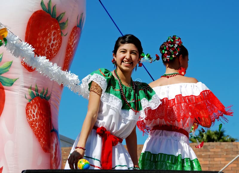 Smiling Girls on Parade Float Editorial Photography - Image of event ...