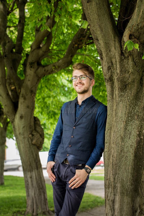 148 Man Waiting Under Tree Stock Photos - Free & Royalty-Free Stock ...