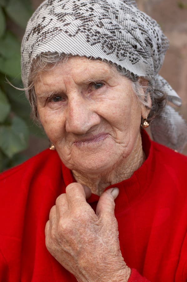 Smiling old woman stock image. Image of dame, pension - 11327277