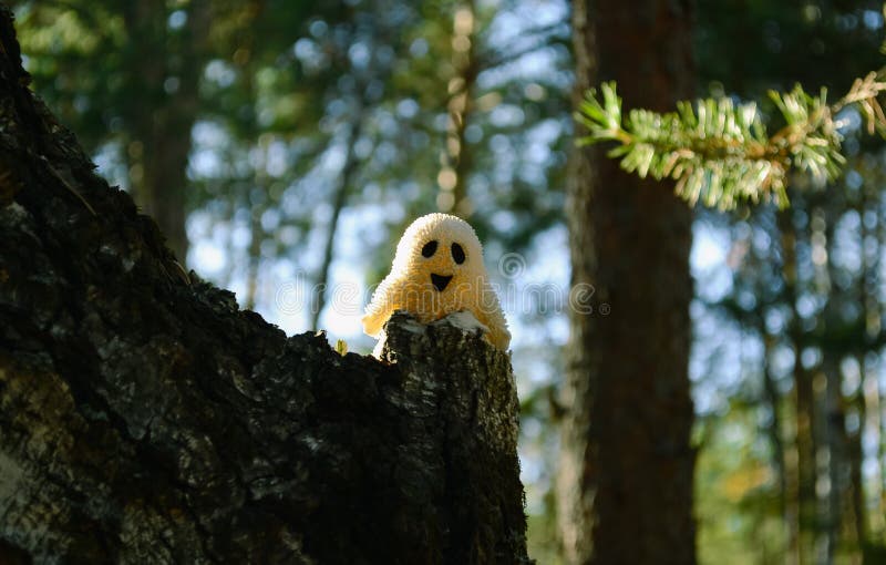 Monster Peeking Stock Photos - Free & Royalty-Free Stock Photos from ...