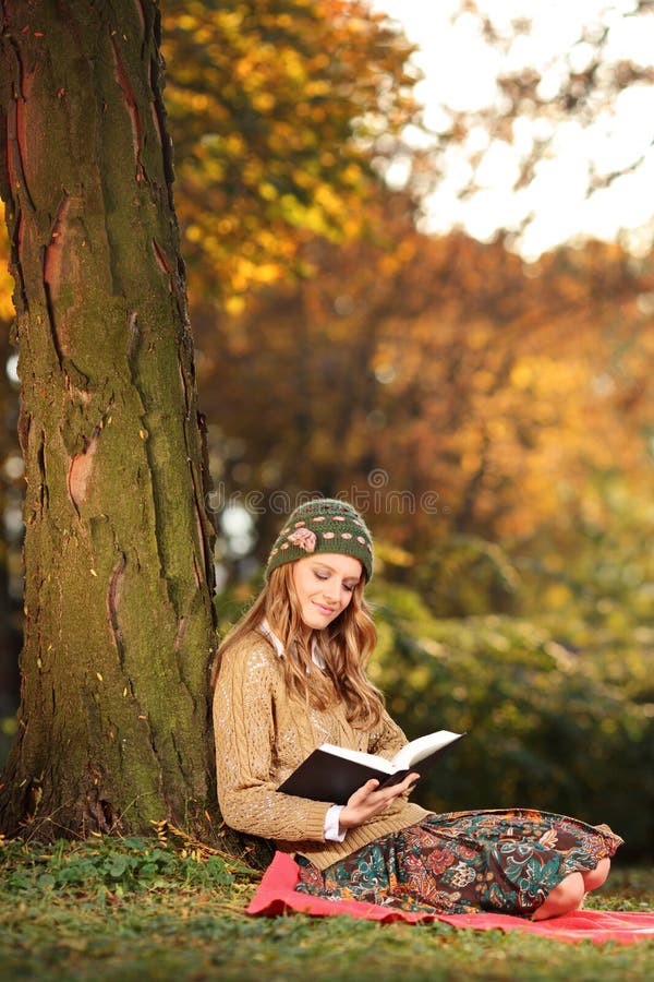 Beautiful Young Woman in Paris, Reading a Book Stock Image - Image of ...
