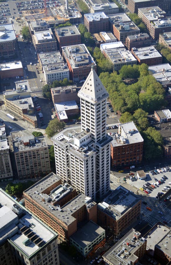 Smith Tower stock photo. Image of deck, downtown, building - 26470916