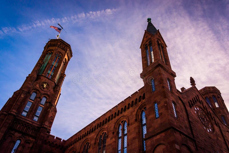Pentagon aerial view editorial image. Image of landmark - 103012080