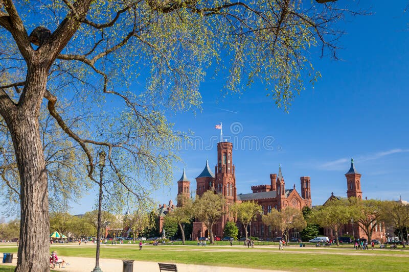 Smithsonian Castle in Washington DC Editorial Photography - Image of ...