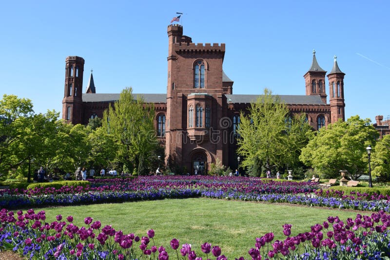 The Smithsonian Institution Building (Castle) in Washington, DC ...