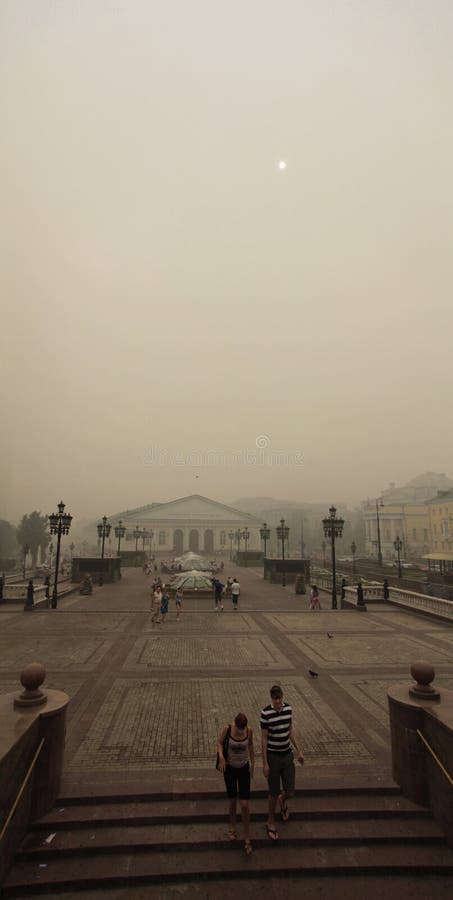 Smog in Moscow, Russia. Manege Square. Editorial Image - Image of ...