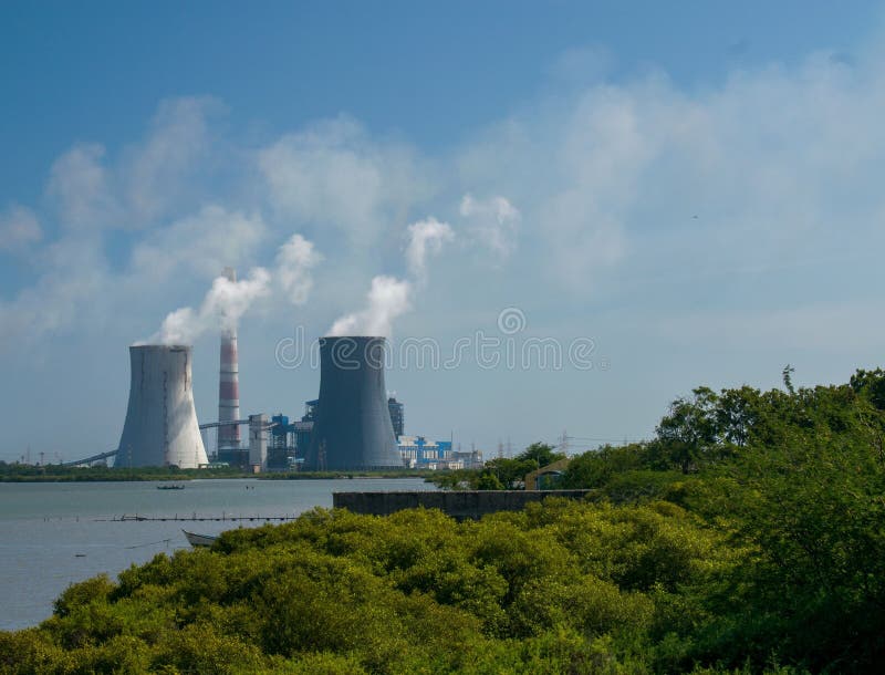 Power Plant Smoke Stack and Chimney Editorial Image - Image of coal ...