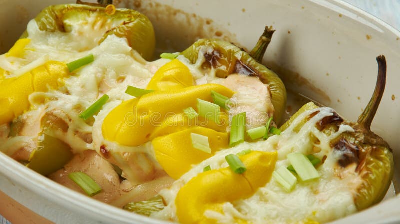 Smokey Chicken Chile Rellenos Criollo Foto de archivo - Imagen de ...