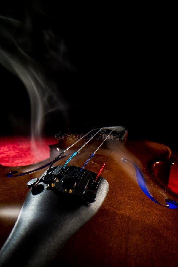 Smoky Dramatic Violin Close Up Stock Image - Image of close, viola ...