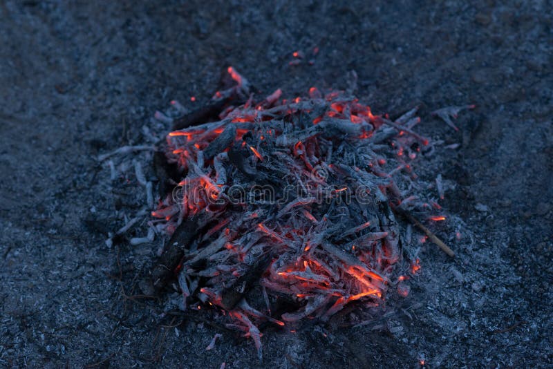 Smoldering Ashes Of A Bonfire Stock Image - Image of heat, fume: 98552419