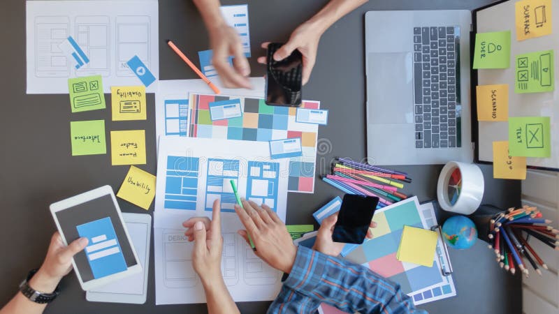 Smooth Focus,a Group of Web Designers are Working Together To Develop a ...