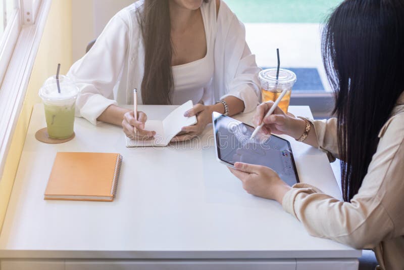 Smooth Focus, Group of Web Designers are Working Together To Develop ...