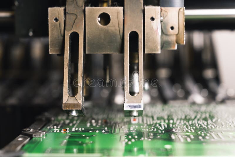 SMT Surface-mount Technology Process of Mounting Electrical Components ...