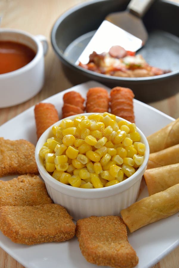Snack Platter - Cheese Sticks, Chicken Nugget, Onion Rings, Potato ...