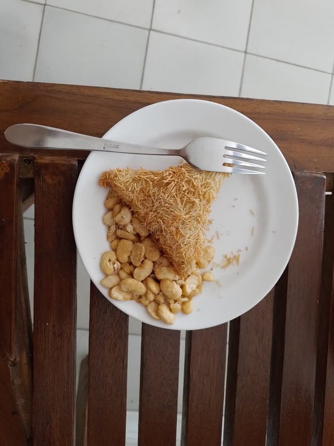 Snack Snacks for Lunch Breaks Stock Image - Image of asia, produce ...