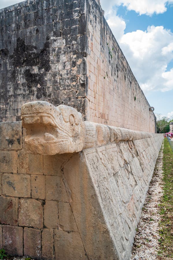 Snake Statue in Chichen Itza Stock Image - Image of tourism, famous ...