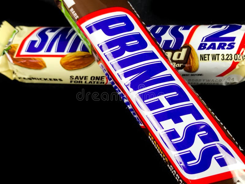 2 Varieties of Snickers Candy Bars Editorial Stock Image - Image of ...
