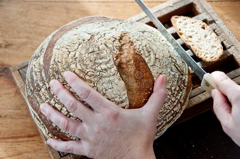 Het Ruwe Zure Brood Van Het Deegbrood in De Vierkante Vorm Van Het ...