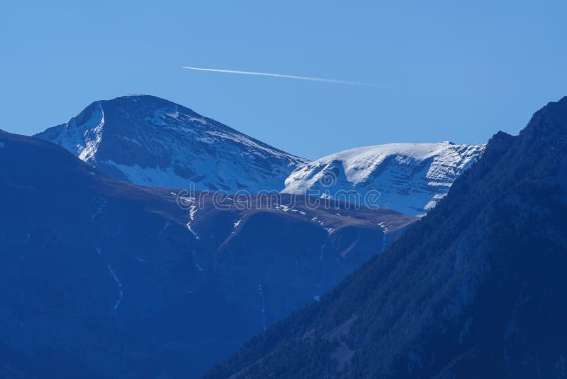 Snow-capped Mountain of Monte Perdido Stock Image - Image of nest ...