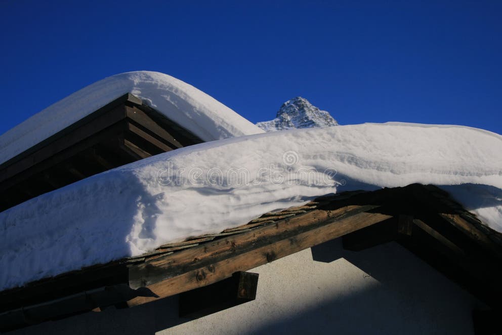 Snow cloth stock photo. Image of house, cover, building - 26389768