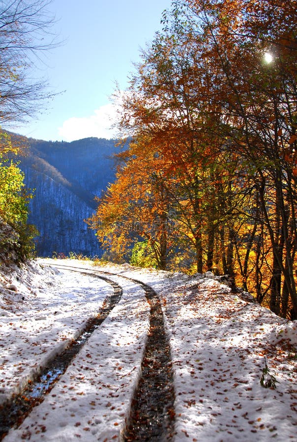 Snow path stock image. Image of flake, bacgrounds, lead - 4084453