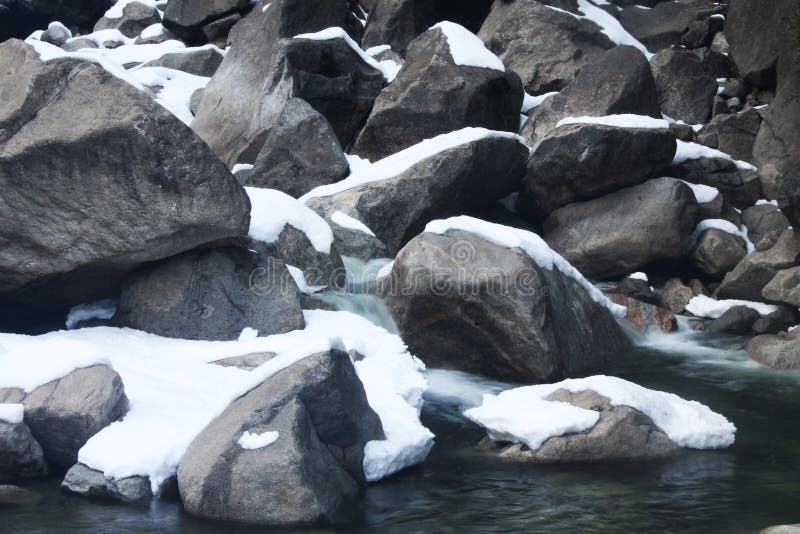 Snow-covered Rocks in Creek Stock Photo - Image of winter, snow: 29770190