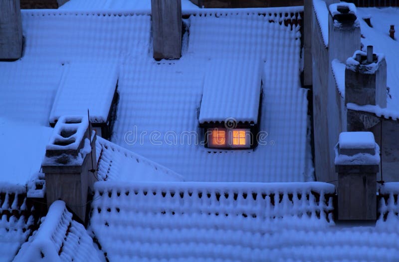 Snow covered rooftops stock image. Image of dusk, house - 7255465