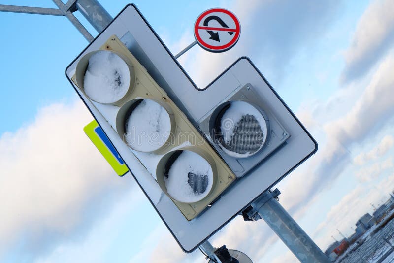 Snow-covered Traffic Lights Stock Image - Image of travel, snow: 107488443
