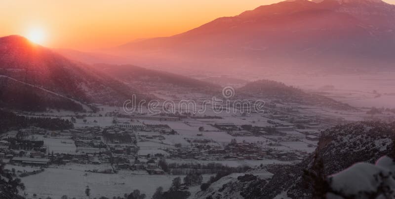 Snow covered valley stock image. Image of autumn, frost - 91273675