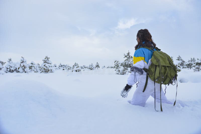 Snow Hiking, Being in Nature, Mountain Views, Relaxing Views and Hiking ...