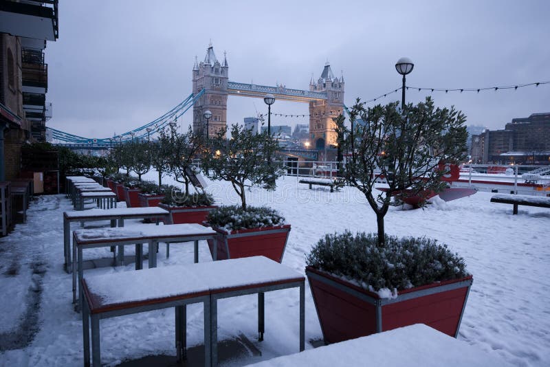 Snow in London editorial photo. Image of landscape, scene - 23201606