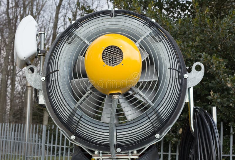 Snow-making gun stock photo. Image of snowmaking, hill - 9869174