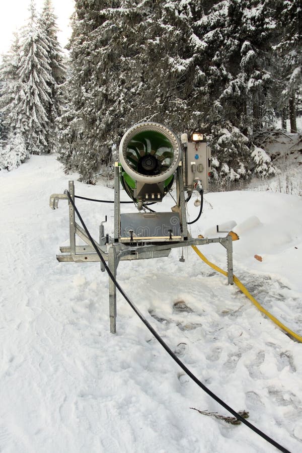 Snow-making gun stock photo. Image of snowmaking, hill - 9869174