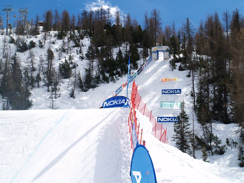 Snowboard track editorial stock image. Image of freeride - 4598104