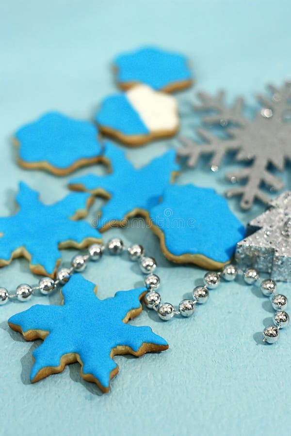 Snowflakes cookies stock photo. Image of snowflakes, sweets - 13287550