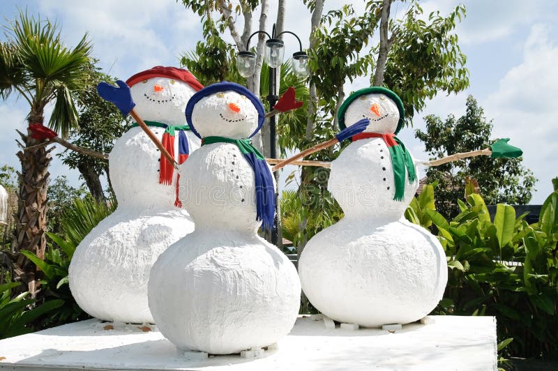 1,031 Tropical Snowman Stock Photos - Free & Royalty-Free Stock Photos ...