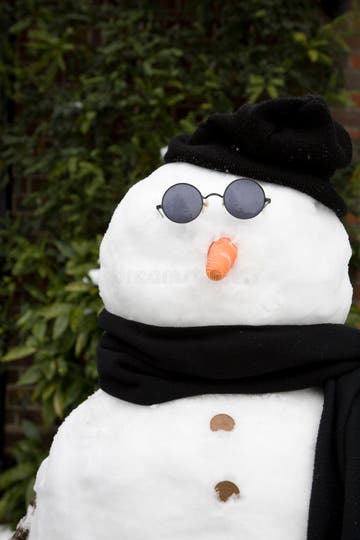 681 Real Snowman Stock Photos - Free & Royalty-Free Stock Photos from ...