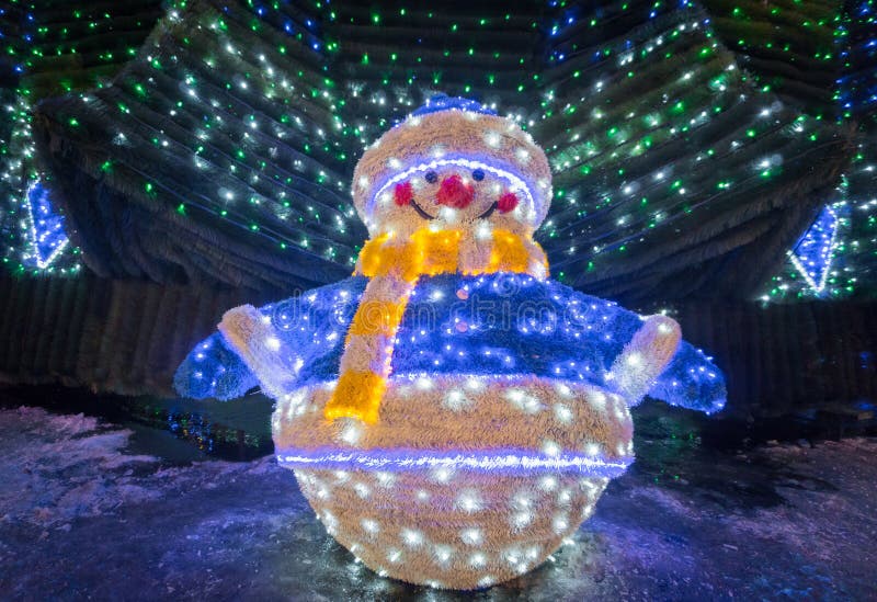 Bright Lights on Rides at Amusement Park Editorial Stock Image - Image ...