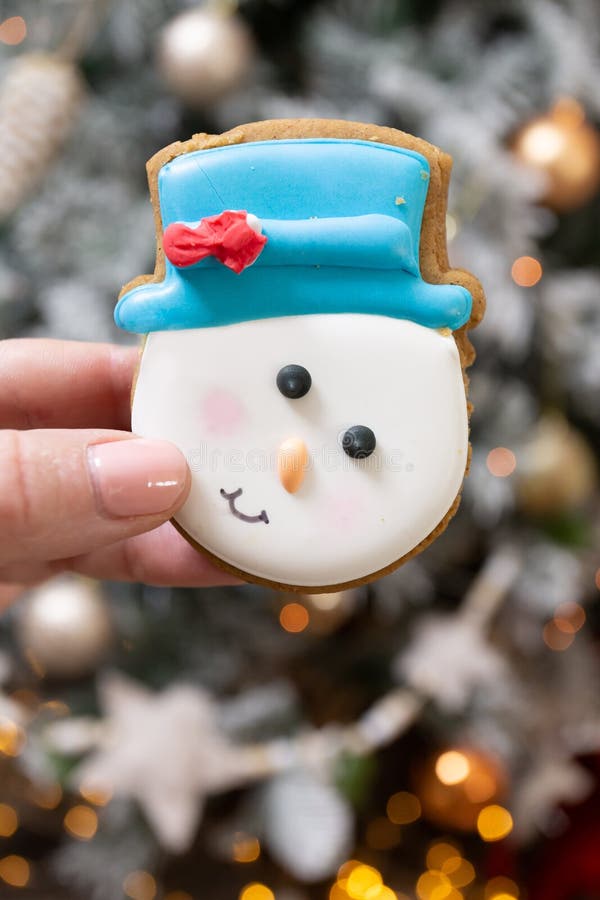 Snowman gingerbread cookie stock image. Image of icing - 165434129