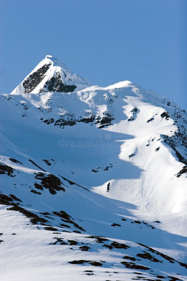 Snowy Alaska Mountain Peaks Stock Image - Image of vacation, mountain ...